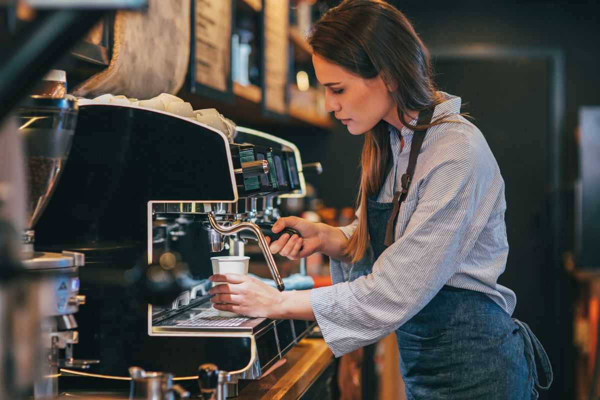 Barista Job Description: Duties, Skills, & Responsibilities